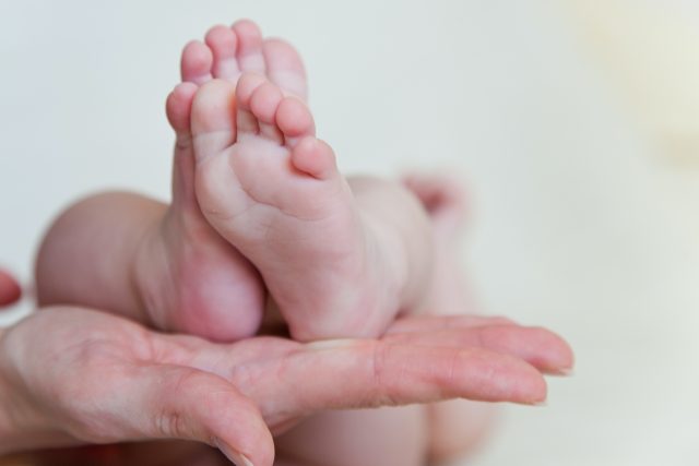 Baby Foot Massage and Baby Foot Reflexology