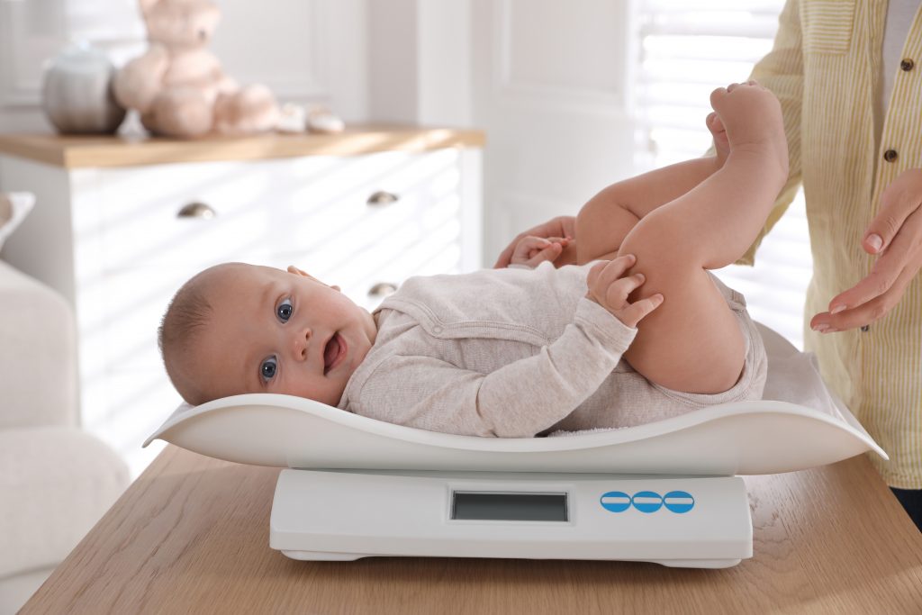 How to Weigh Your Baby at Home