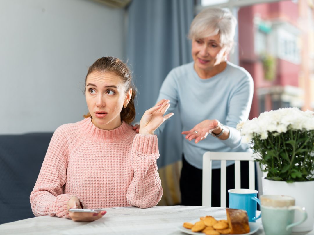 Toxic Mother: 11 Sentences A Mother Should Never Say!