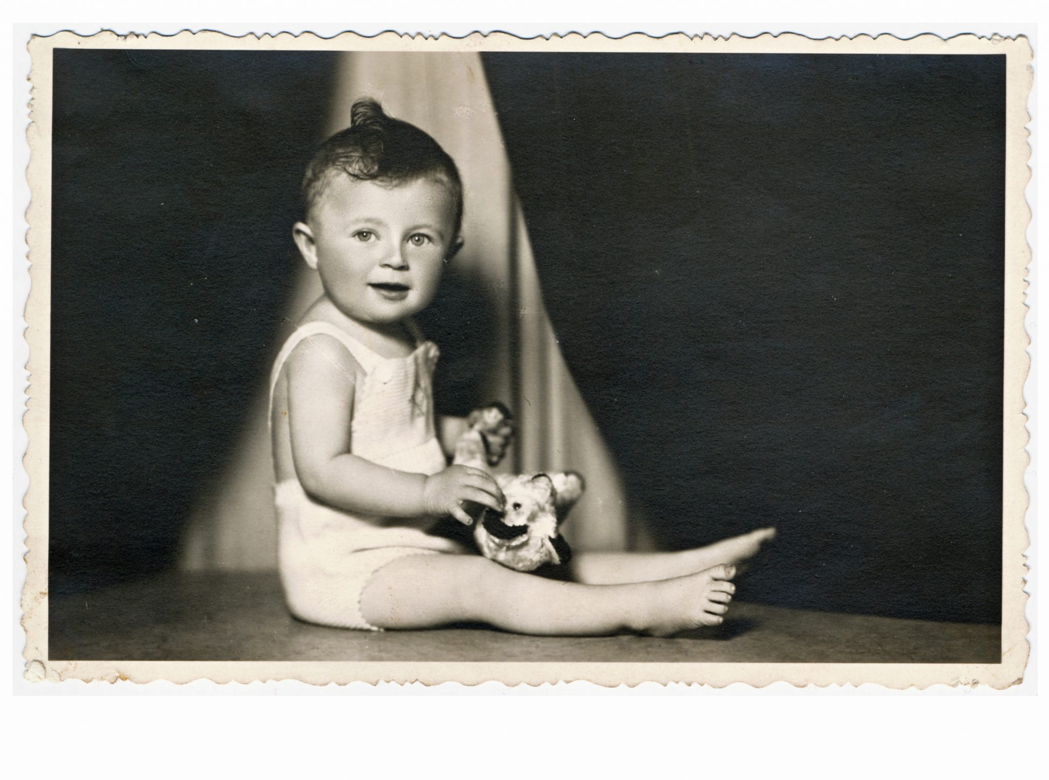 15 Vintage Baby Names from the Roaring ’20s to Put on Your List