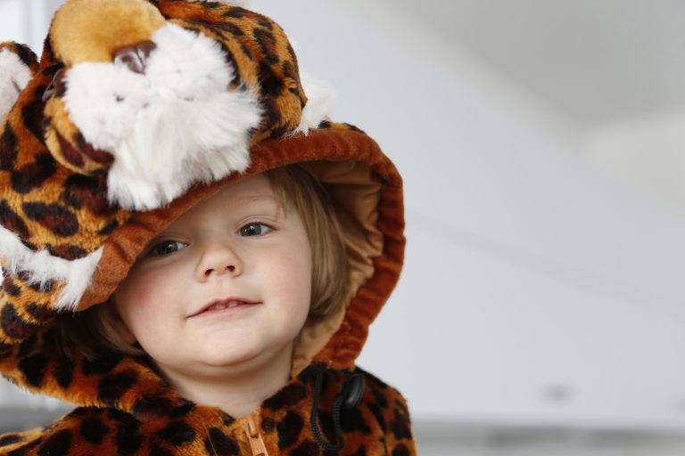 10 Ancient Girl Names That Sound Mythical Today