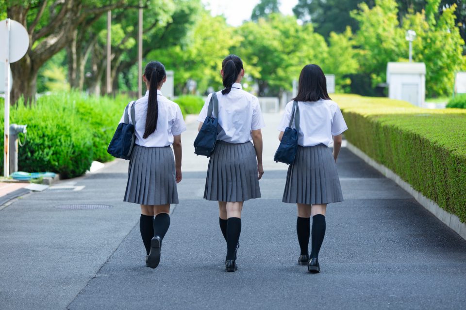 25 School Rules That Were Once Standard But Are Now Gone