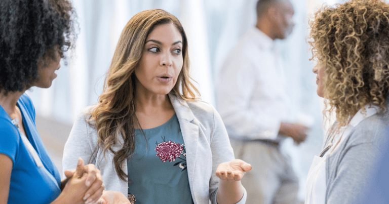 8 Signs You Were the ‘Forgotten Middle Child’ Growing Up