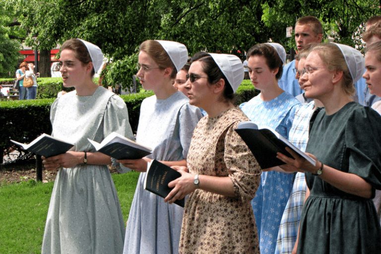 12 Things People Get Wrong About the Amish Lifestyle