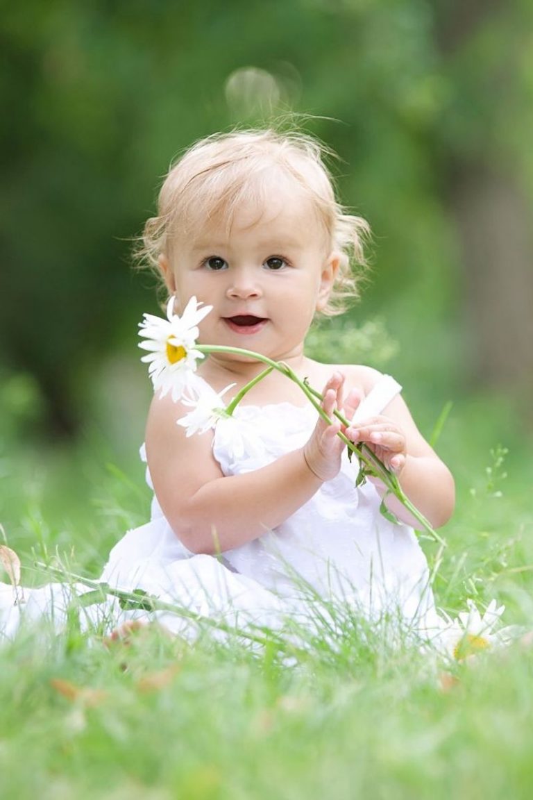 10 Baby Names That Secretly Reveal Parents' Personalities, According to ...